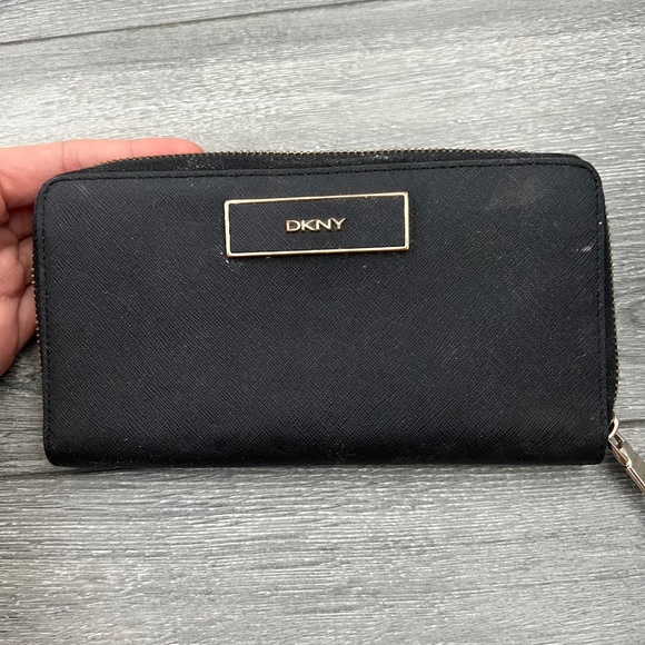 Dkny | Bags | Dkny Zipper Wallet | Poshmark